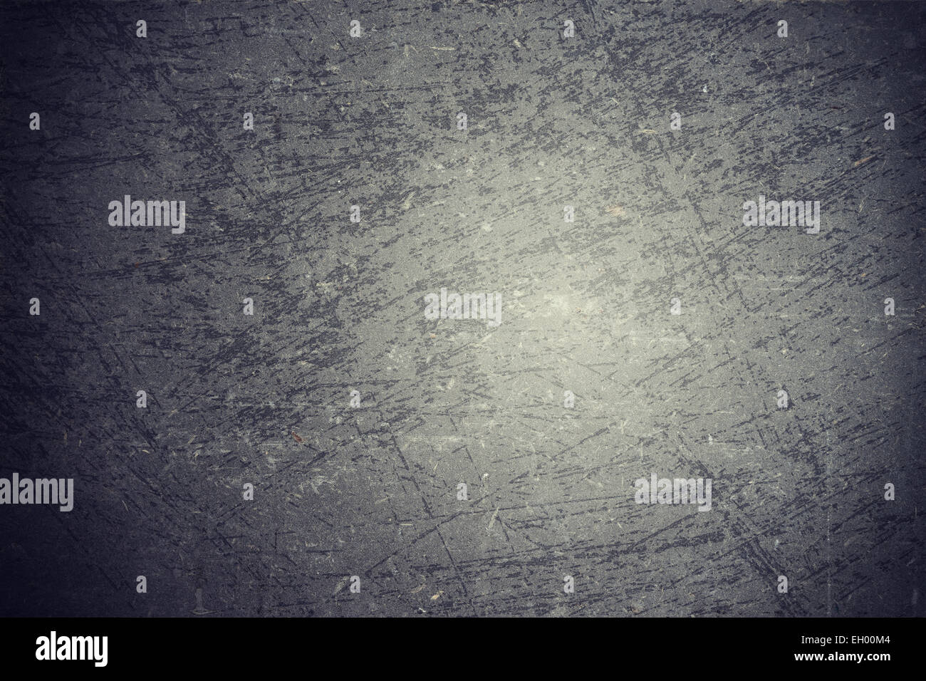 Concrete gray wall with fissure Stock Photo - Alamy
