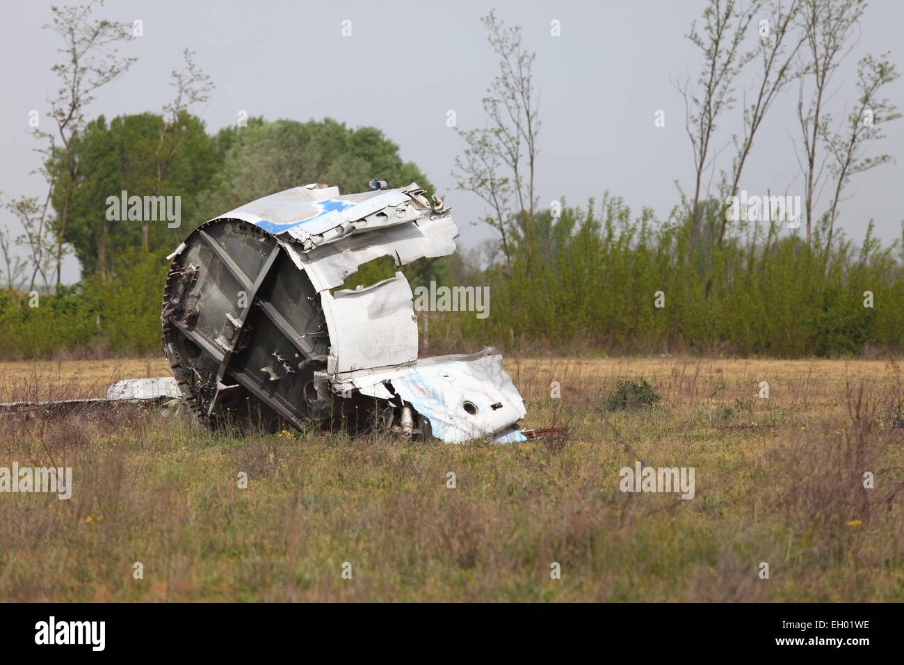 Aircraft wreck hi-res stock photography and images - Alamy