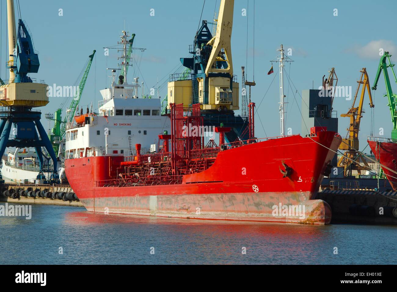 Dock machine hi-res stock photography and images - Alamy