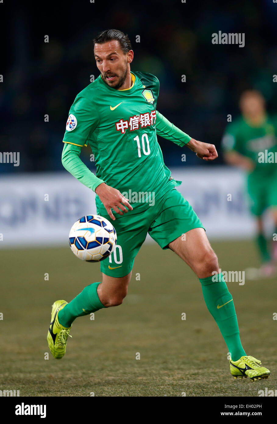 Dejan damjanovic champions league hi-res stock photography and images ...