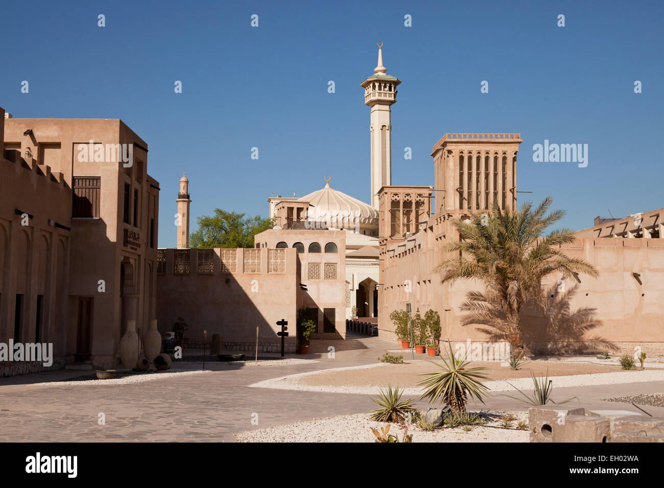 Al bastakiya historic district hi-res stock photography and images - Alamy