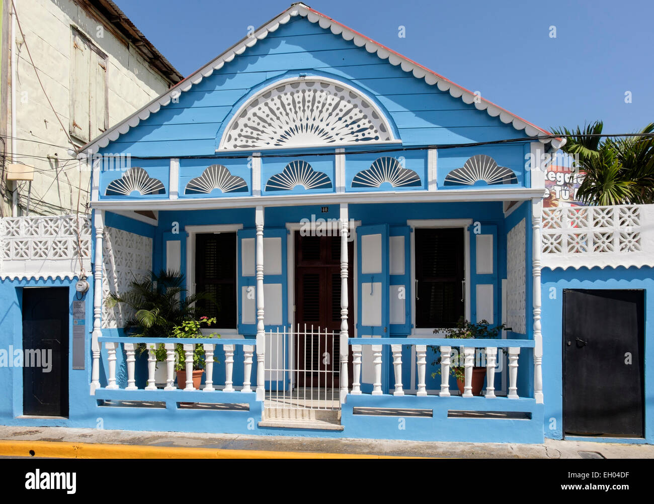 Parque colonial hi-res stock photography and images - Alamy