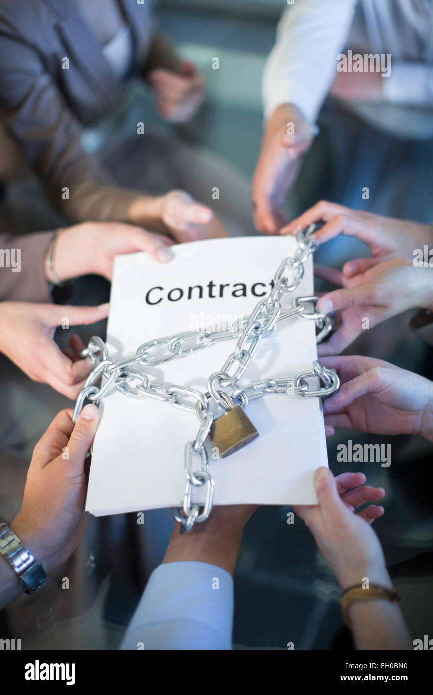 Locked contract hi-res stock photography and images - Alamy