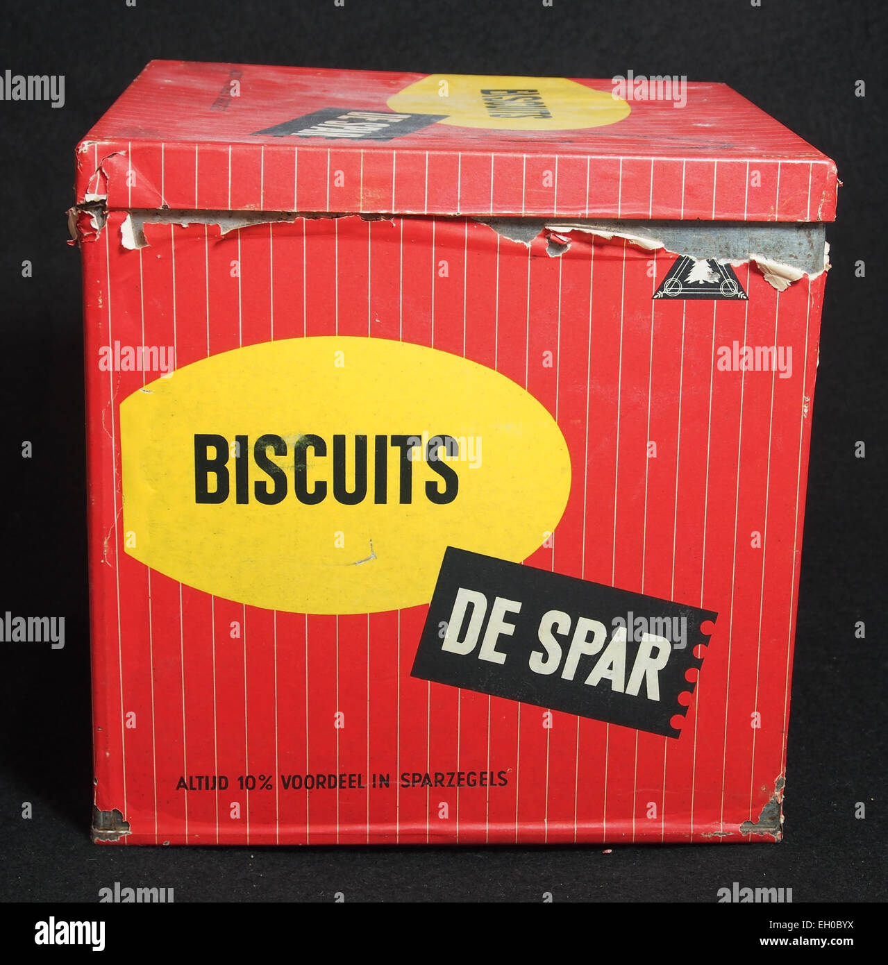 The De Spar Biscuits tin displays packaging for the popular Dutch ...