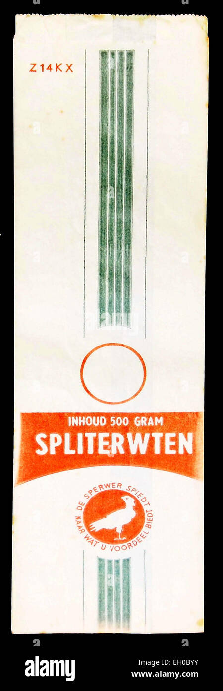 De Sperwer Spliterwten is a packaging for split peas, a popular legume ...