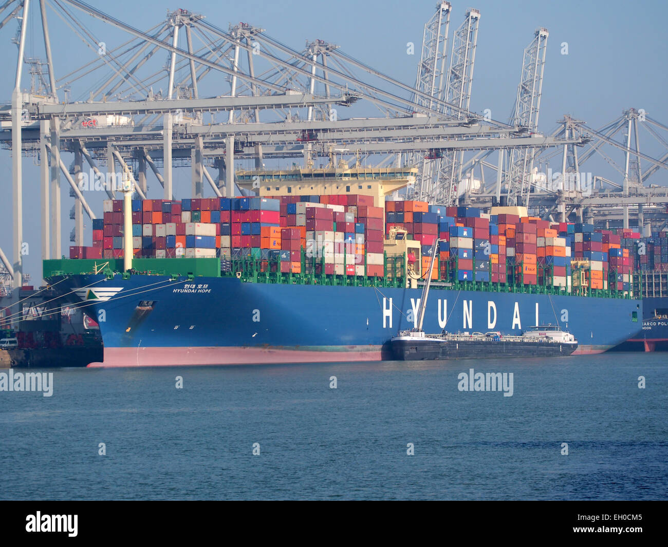 Hyundai Atlantic High Resolution Stock Photography and Images - Alamy