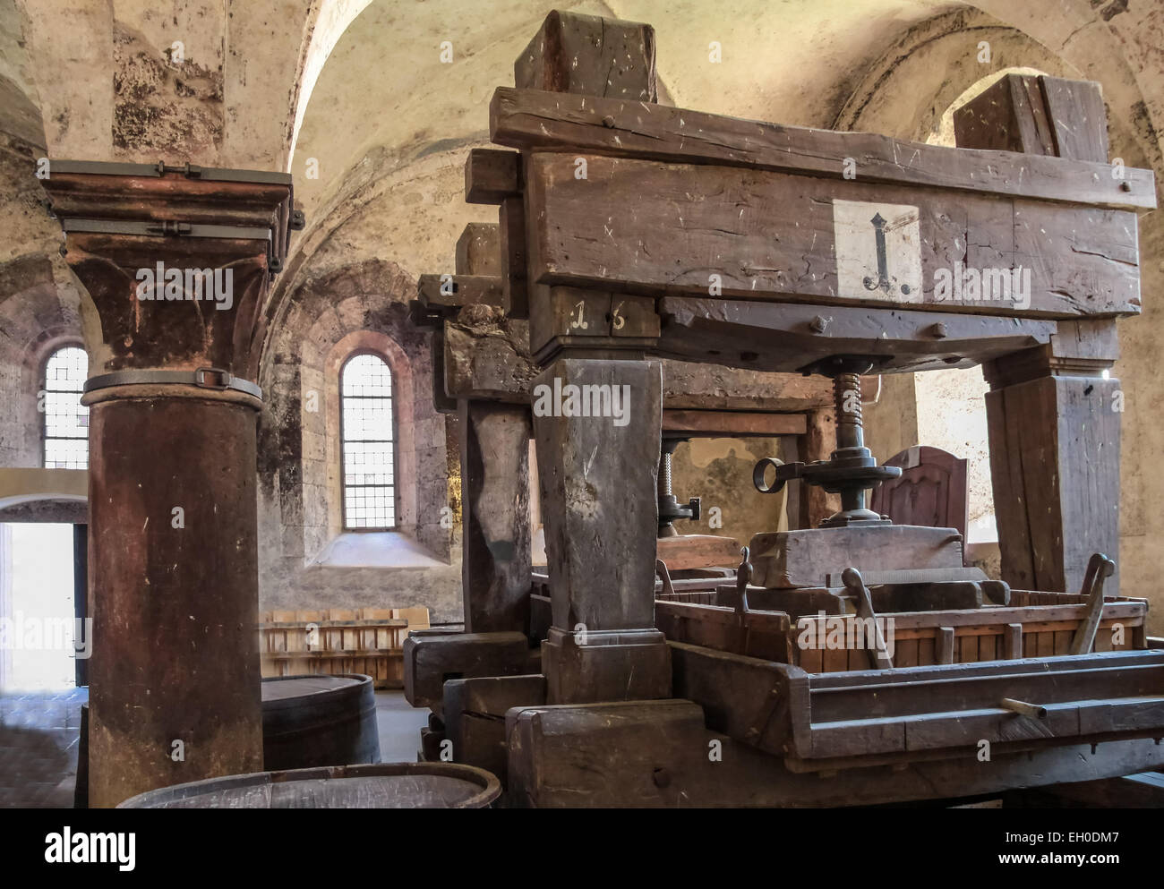 Old wine press hi-res stock photography and images - Alamy
