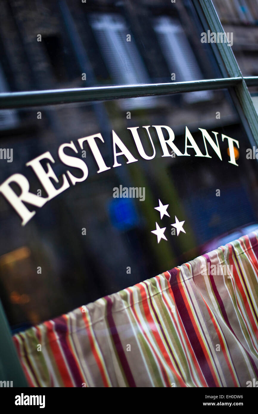 Stars restaurant hi-res stock photography and images - Alamy