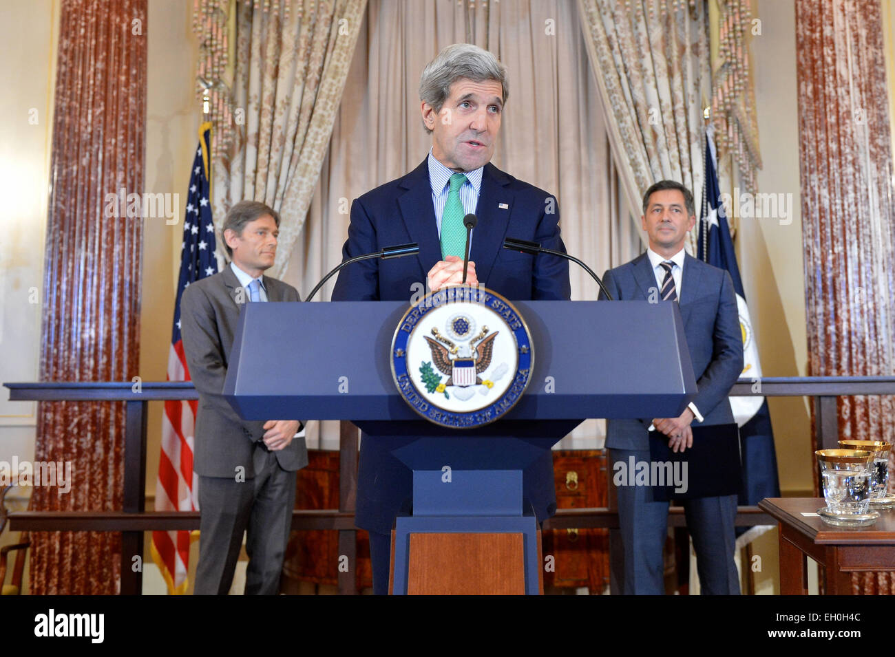 Human rights reception hi-res stock photography and images - Alamy