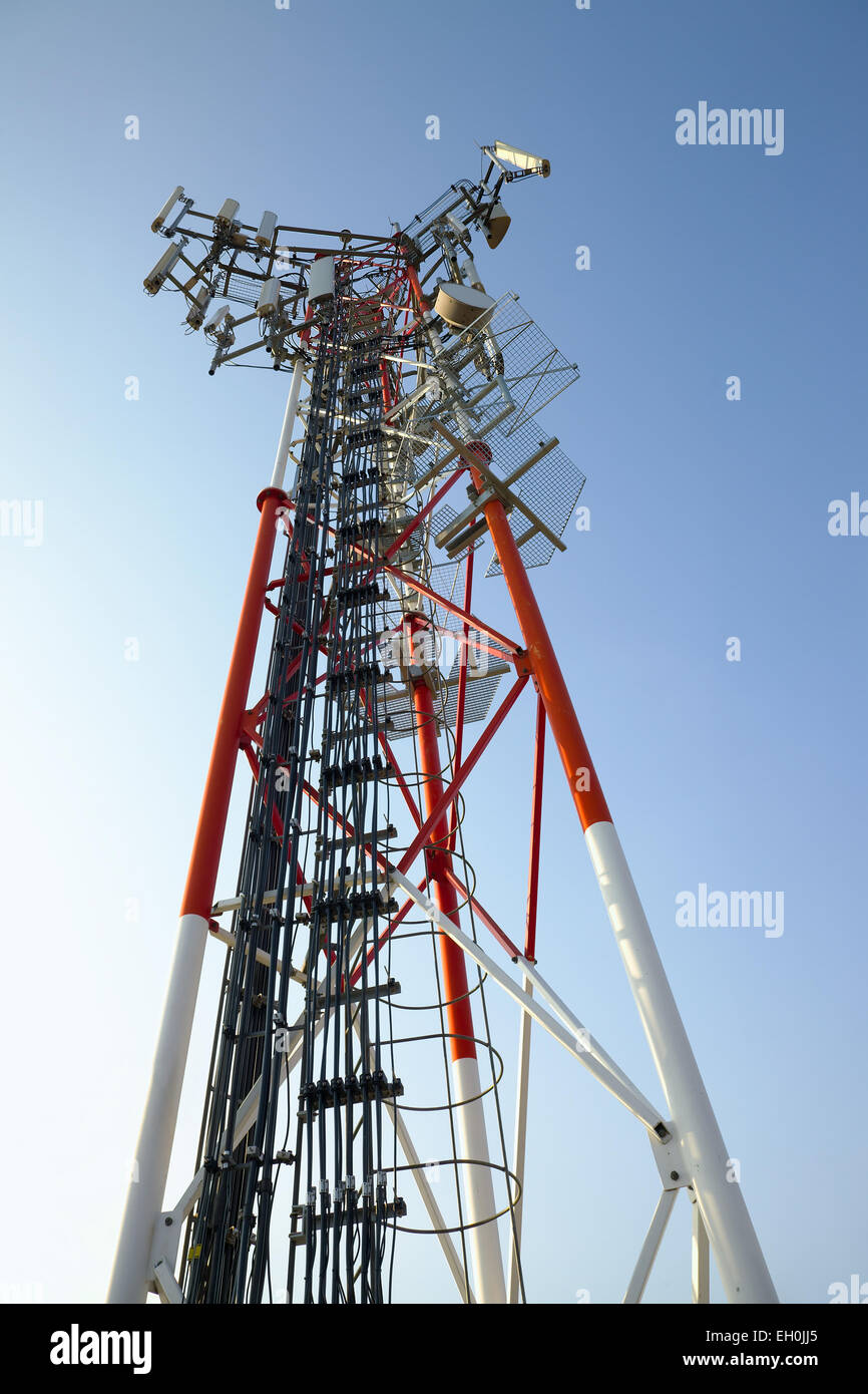 Aerial transmitter receiver hi-res stock photography and images - Alamy