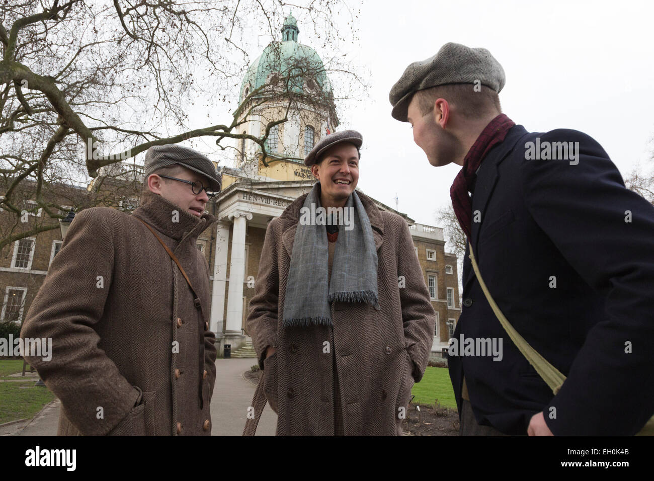 1940s fashion model england hi-res stock photography and images - Alamy