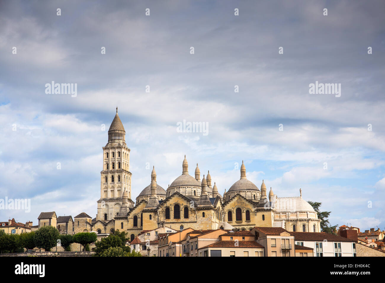 Perigueux, Saint Front Cathedral, Pilgrimage way to Santiago de ...