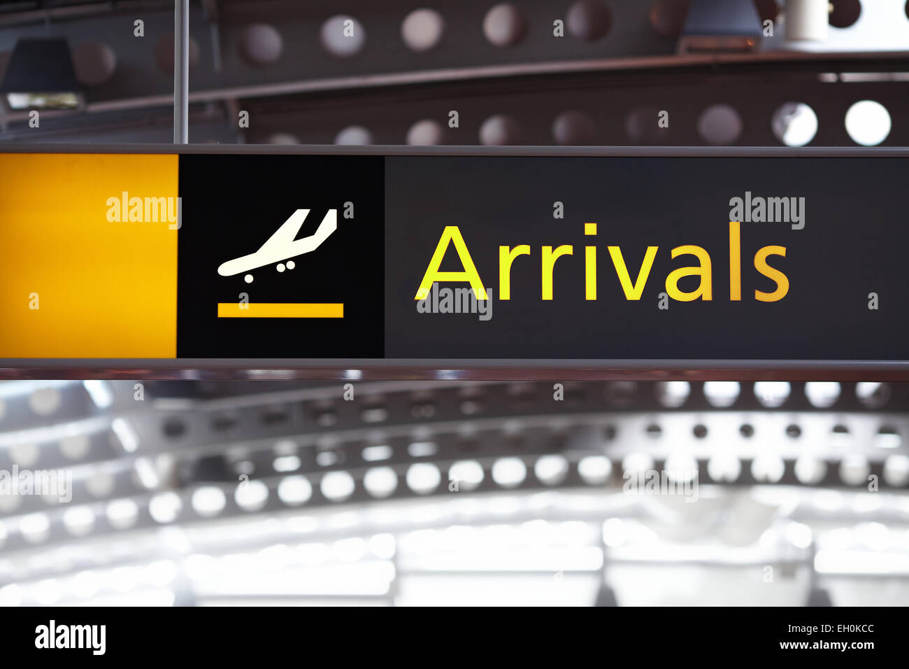 Airport welcome board hi-res stock photography and images - Alamy