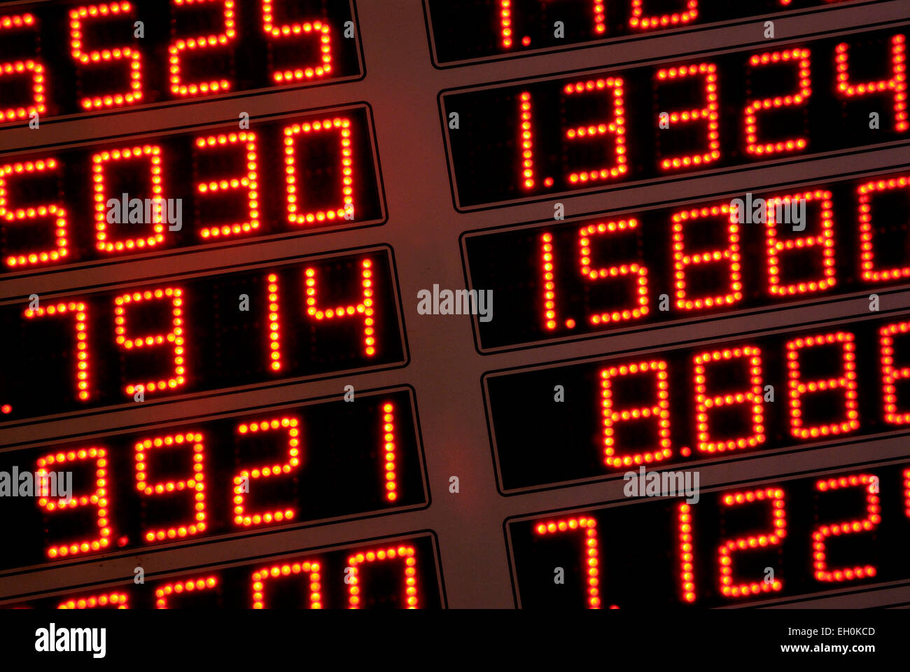 Display showing foreign currency exchange rates in a Money exchange ...