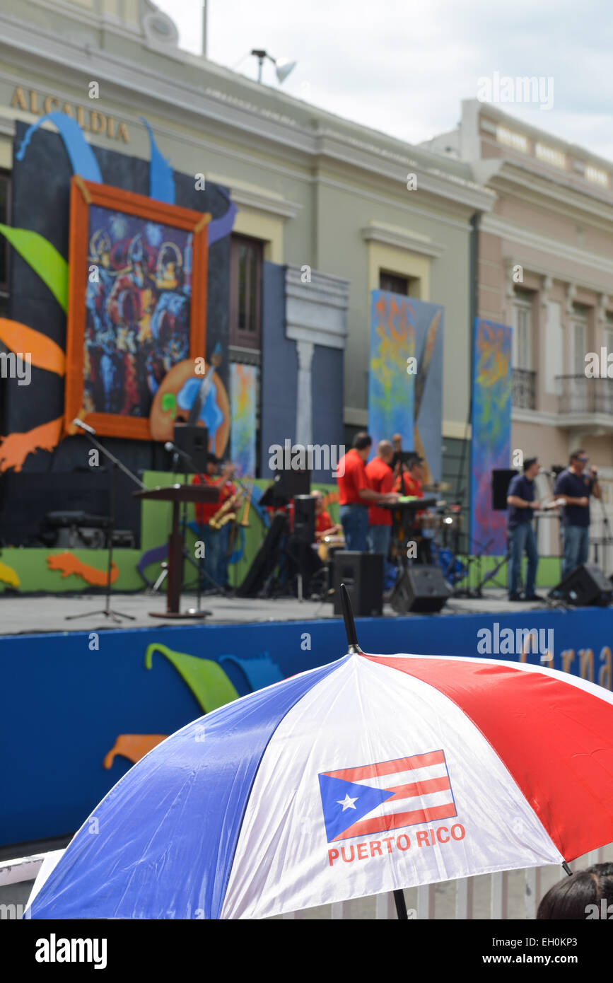 The carnival band hi-res stock photography and images - Alamy