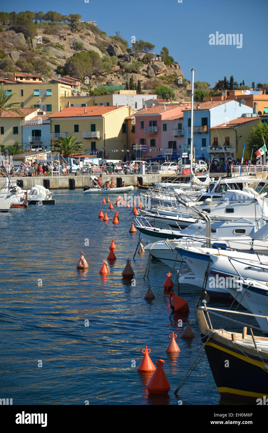 Tuscany, Island lily view of the harbor port Stock Photo - Alamy