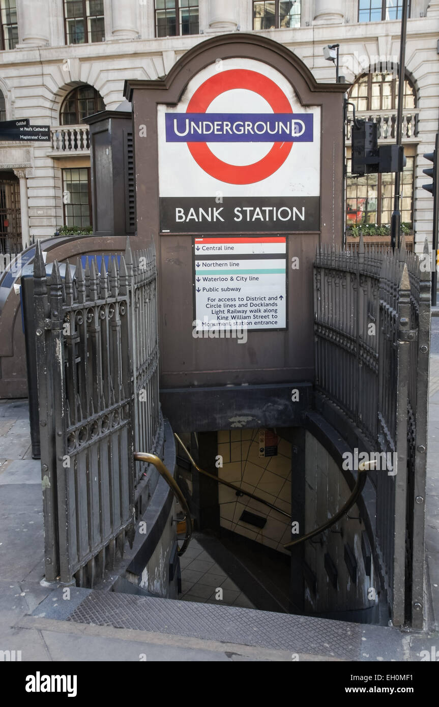 Bank underground station entrance london hi-res stock photography and ...