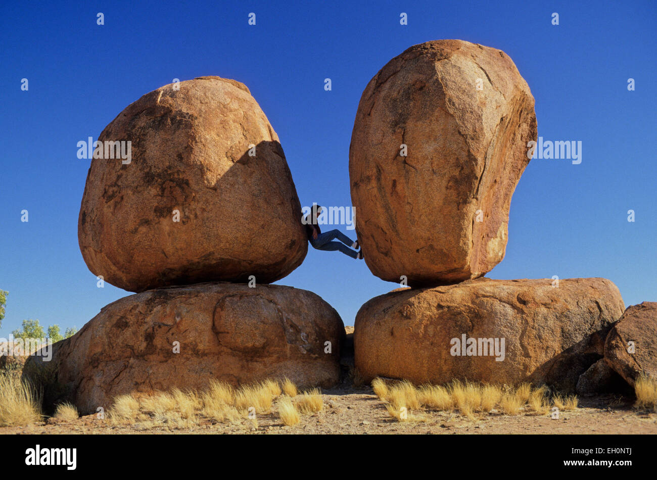 Stone formation at Devils Marbles (Karlu Karlu National Park), Nothern ...