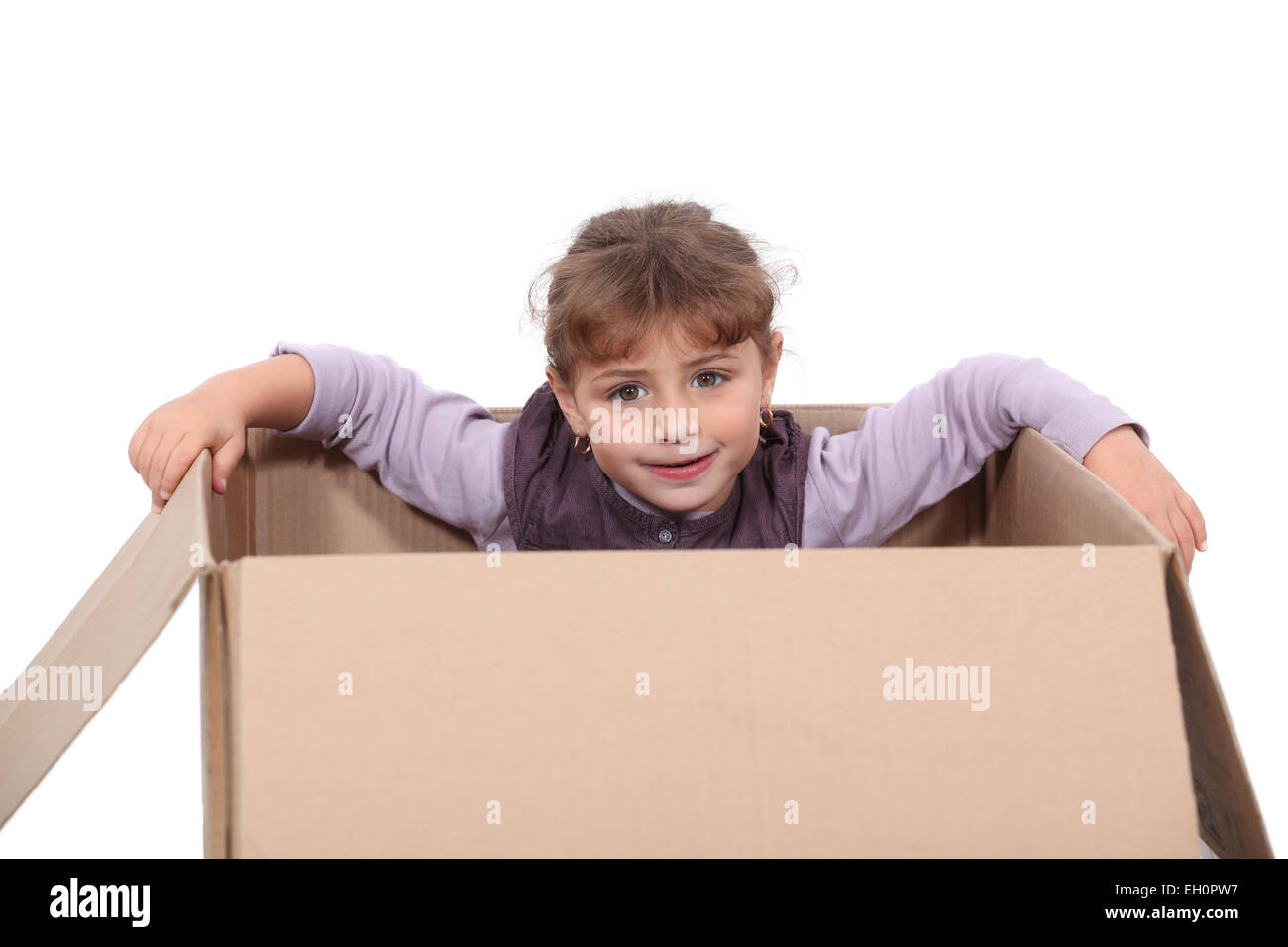 little girl hiding in a box Stock Photo - Alamy
