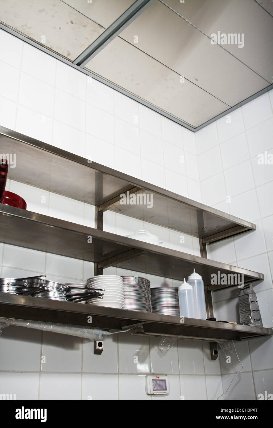 Professional kitchen, view counter in stainless steel Stock Photo - Alamy