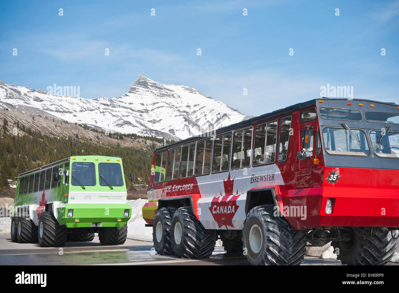 Glacier national park bus hi-res stock photography and images - Alamy