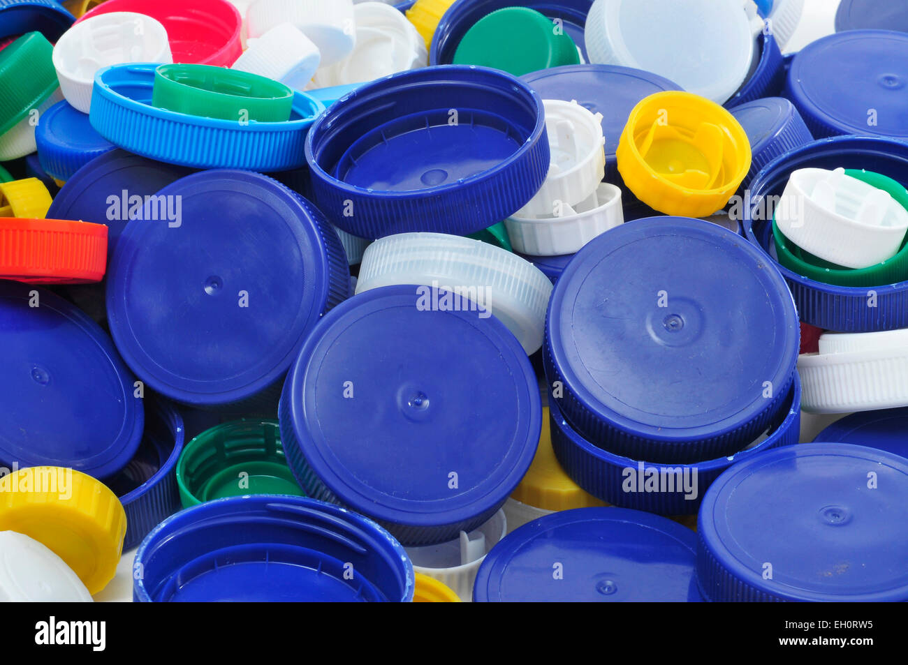 Screw caps hi-res stock photography and images - Alamy