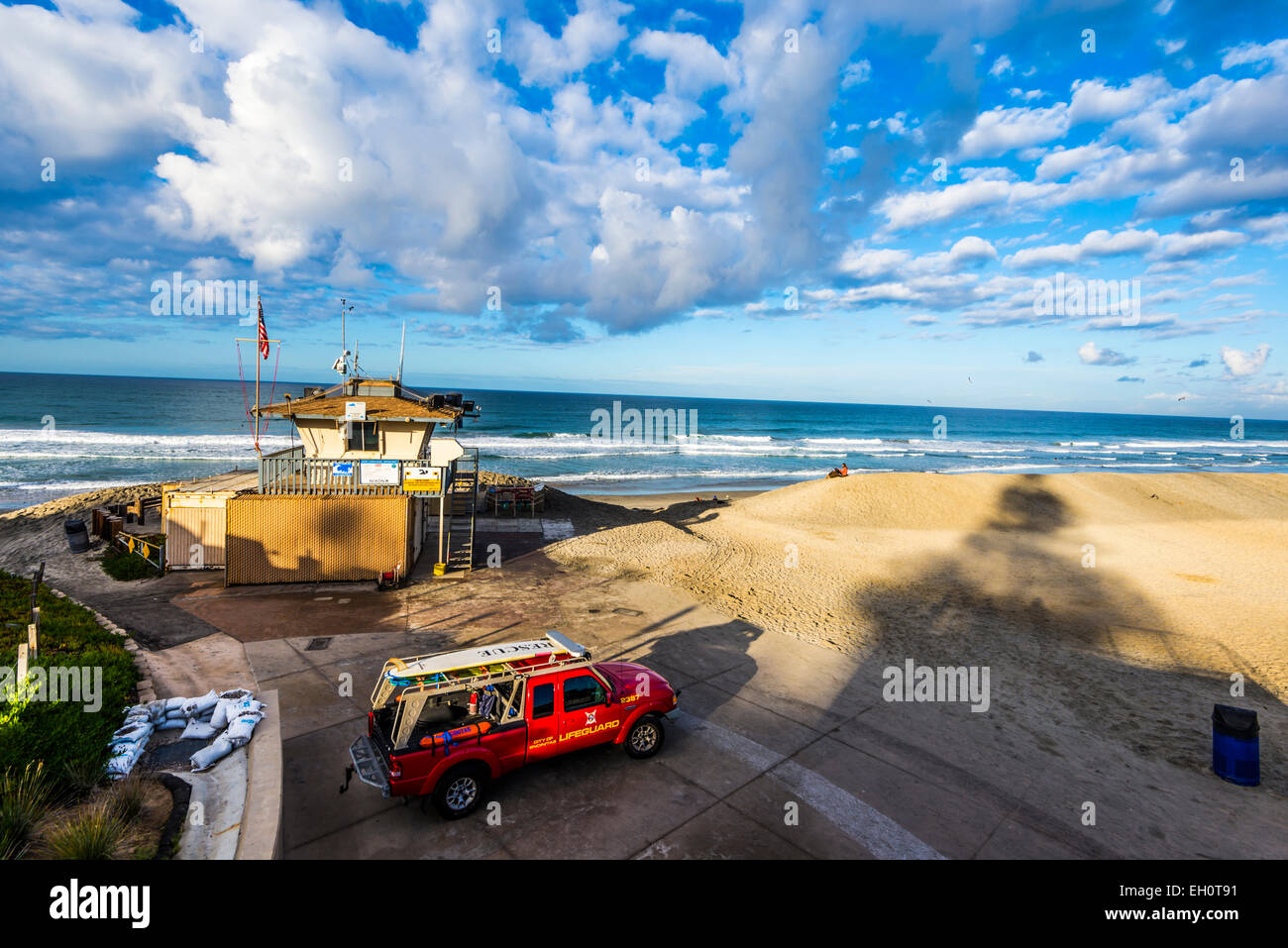 Encinitas lifeguard hi-res stock photography and images - Alamy