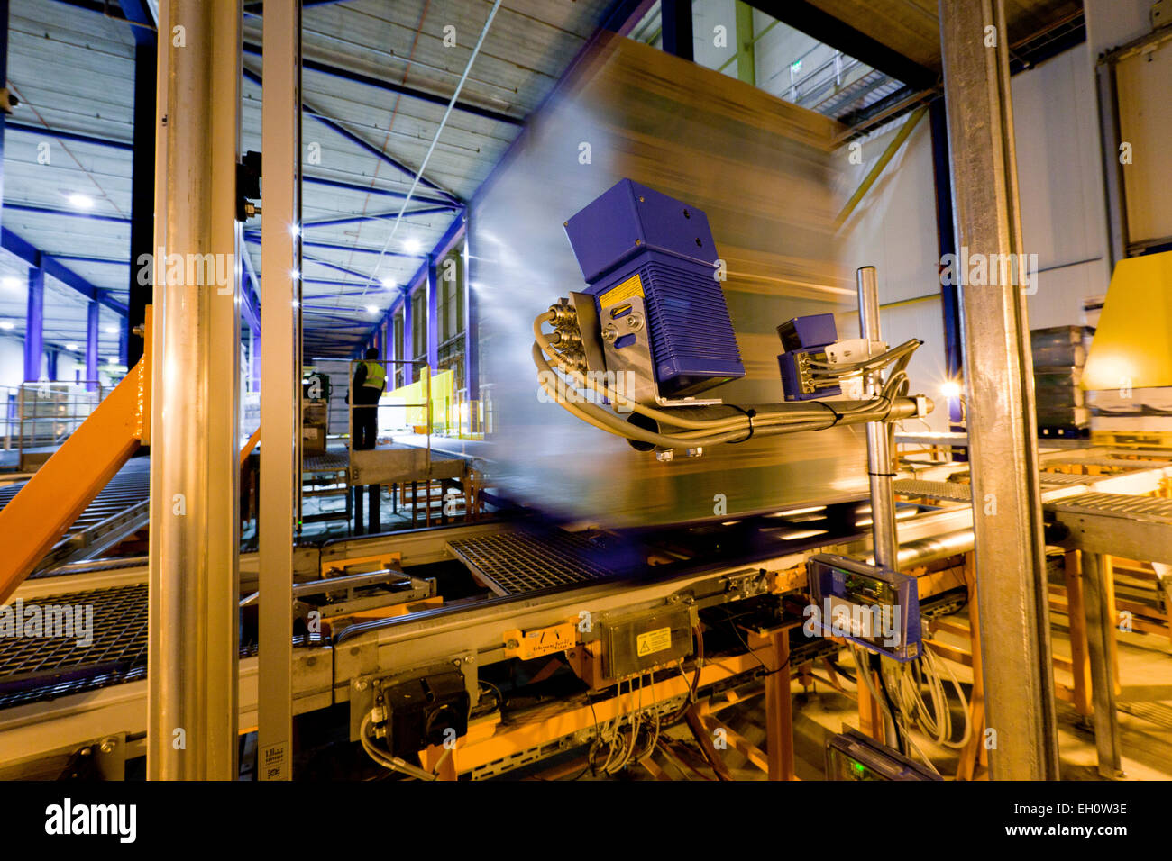 Industrial cold store hi-res stock photography and images - Alamy