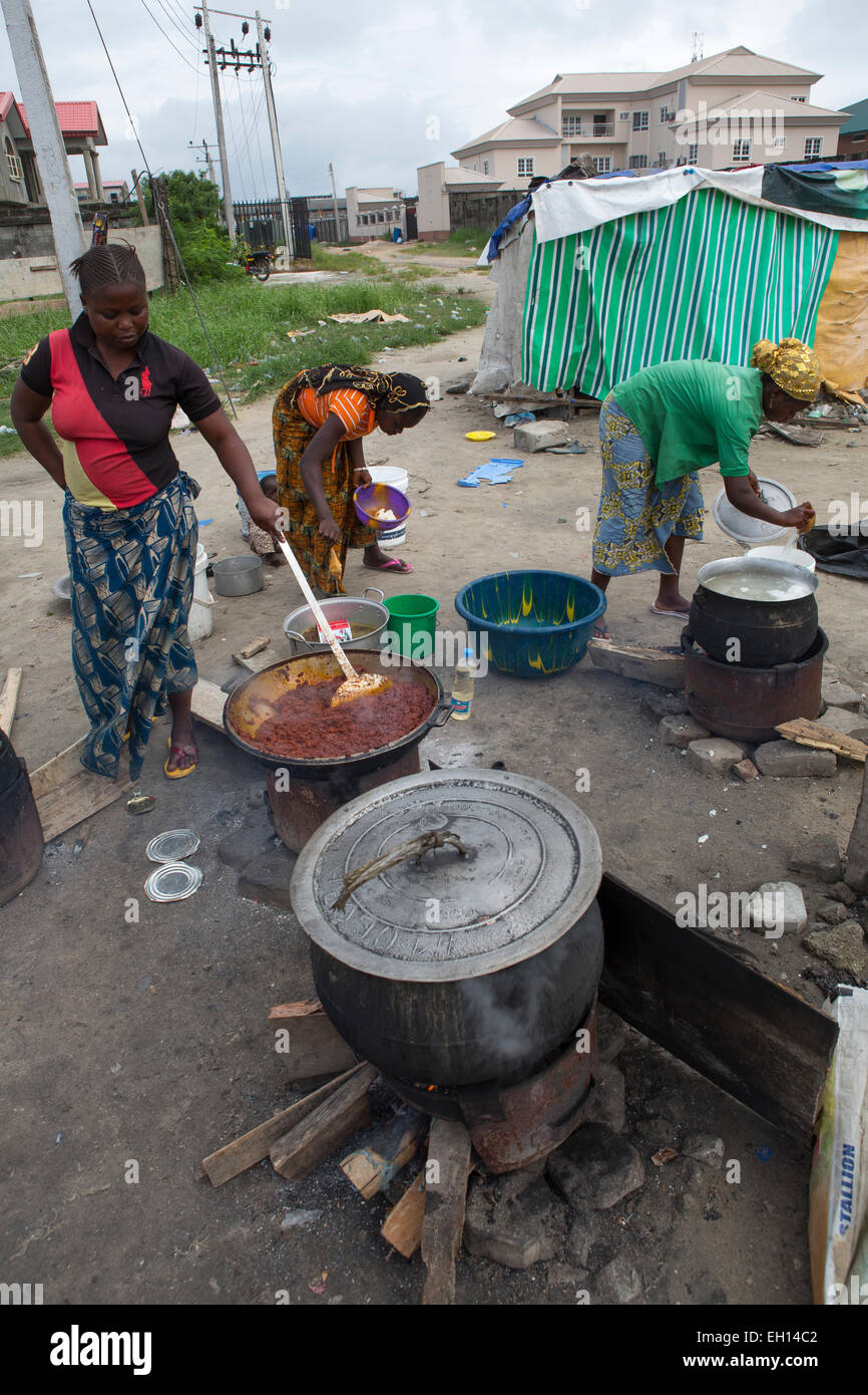 Nigeria poor hi-res stock photography and images - Alamy