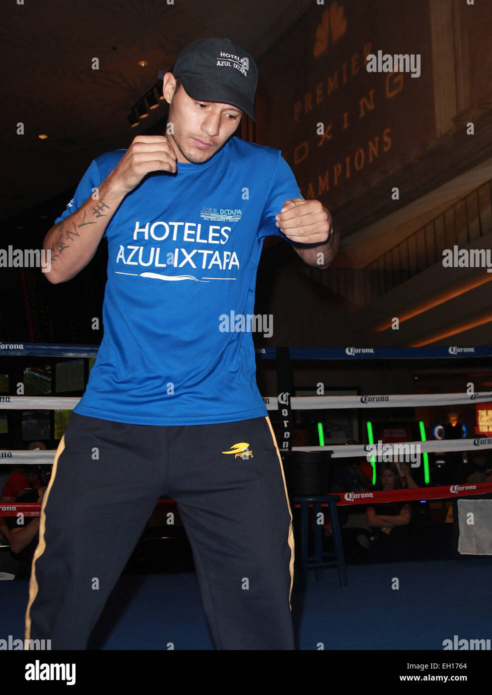 Las Vegas, Nevada, USA. 4th Mar, 2015. 2008 Mexican Olympian boxer ...