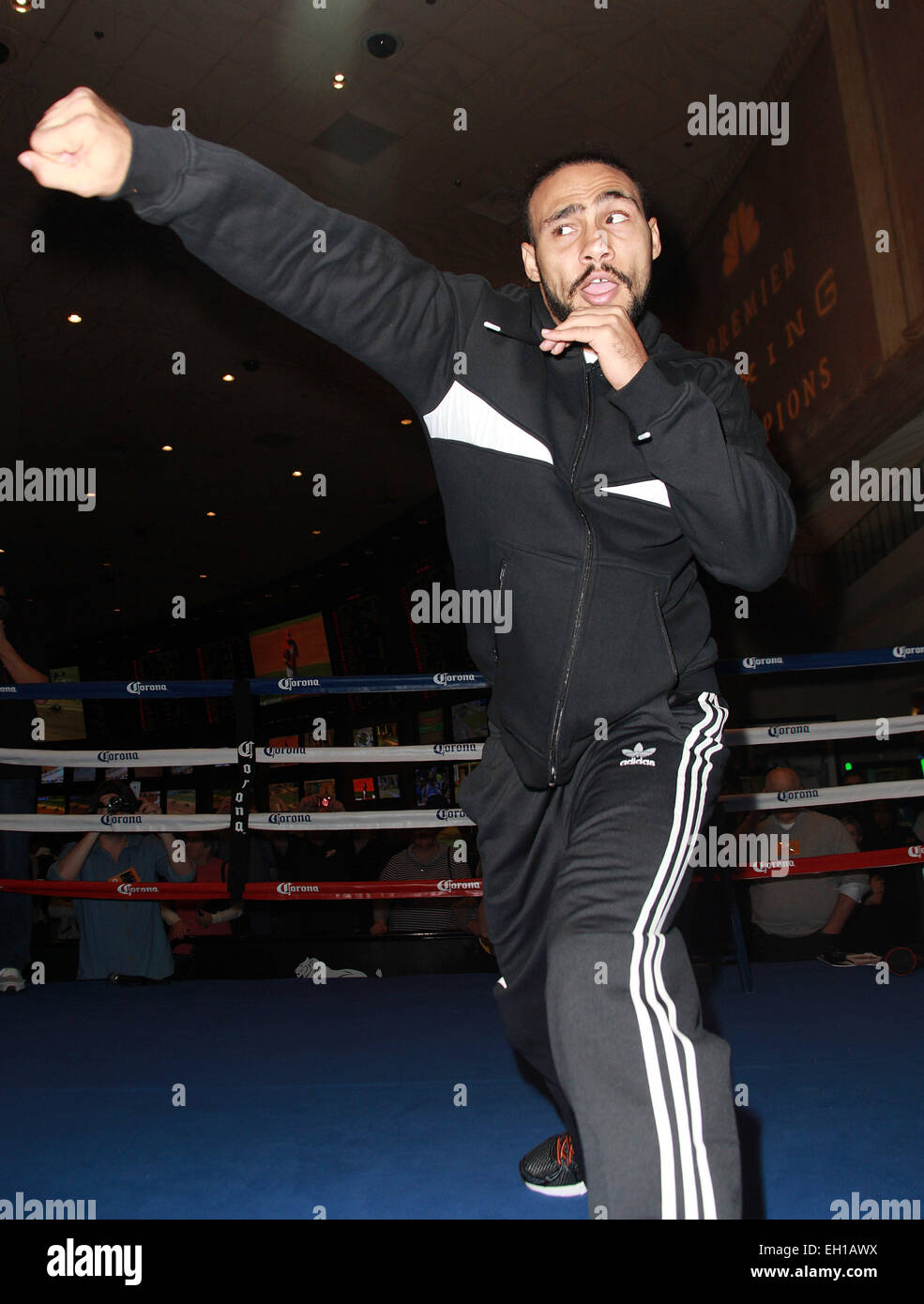 Las Vegas, Nevada, USA. 4th Mar, 2015. Interim WBA Welterweight ...