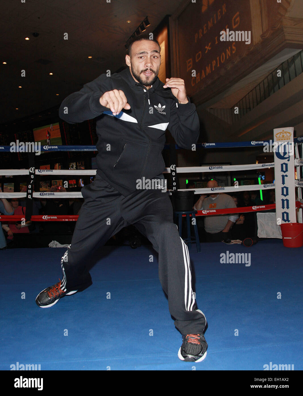 Las Vegas, Nevada, USA. 4th Mar, 2015. Interim WBA Welterweight ...