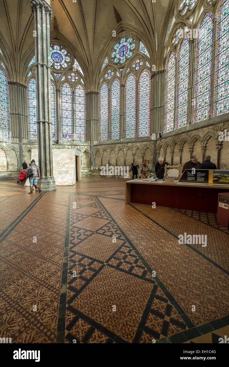 Chapter House Salisbury Cathedral Wiltshire GB UK Stock Photo - Alamy