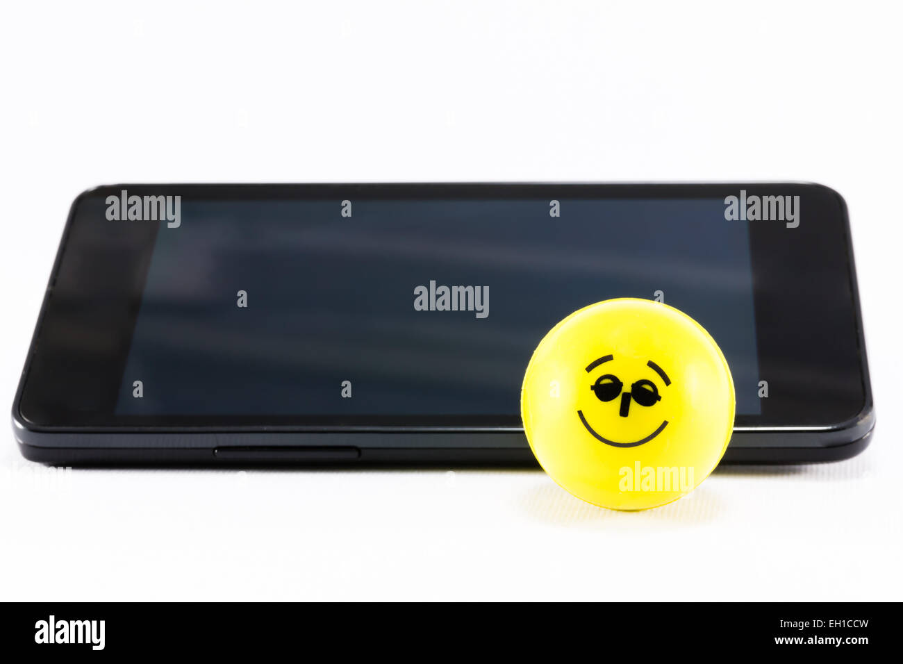 Kids smiling round tablet hi-res stock photography and images - Alamy