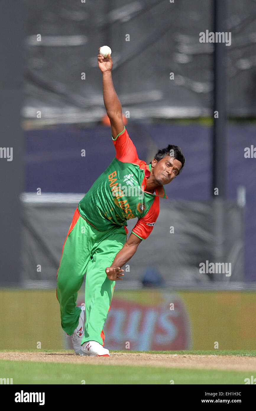 Nelson, New Zealand. 5th Mar, 2015. Rubel Hossain of Bangladesh bowling ...