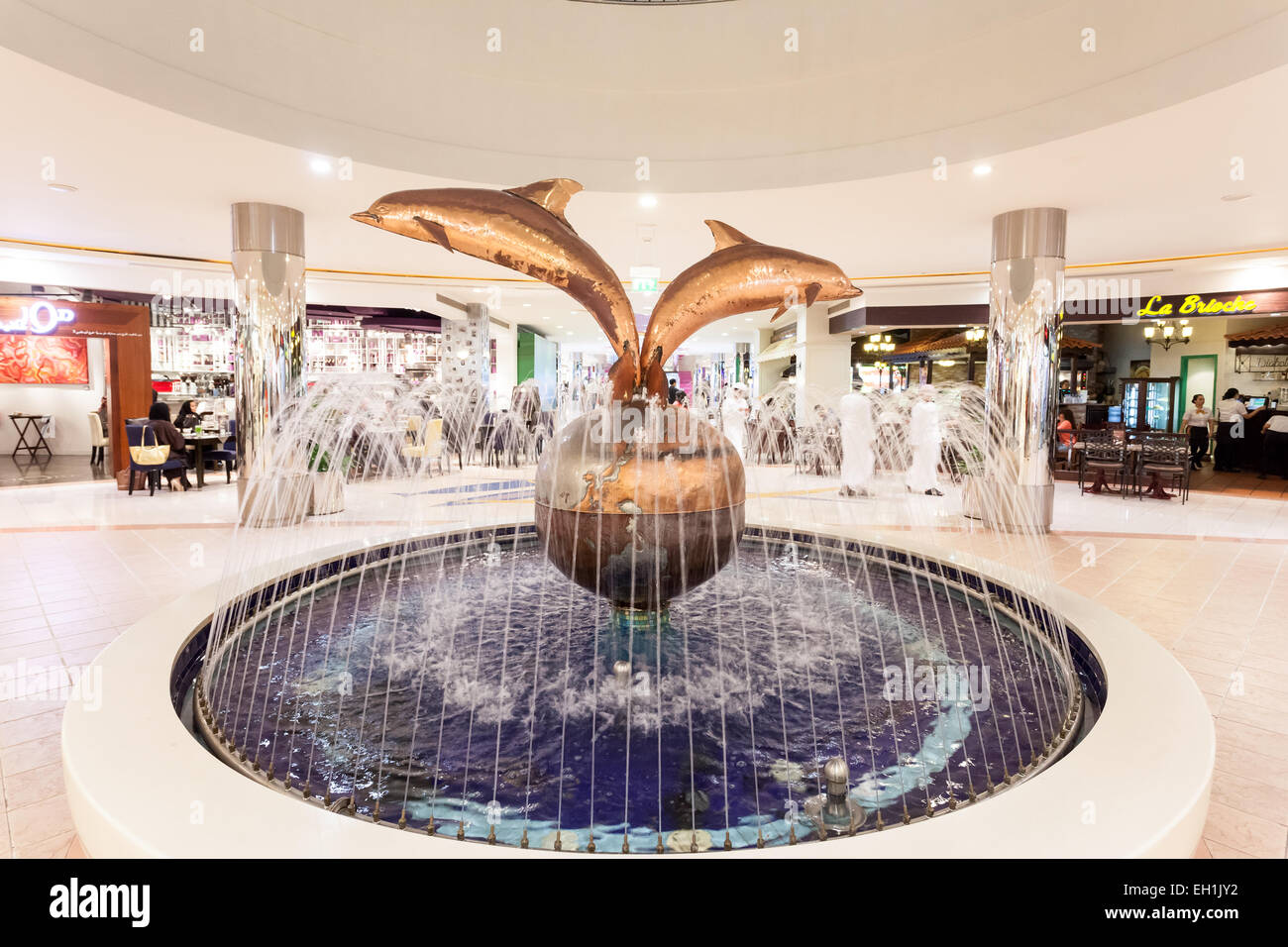 Dolphin mall hi-res stock photography and images - Alamy
