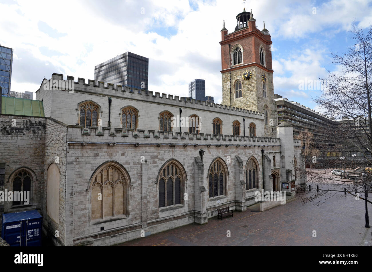 St. Giles Church, Cripplegate, Barbican, London Stock Photo - Alamy