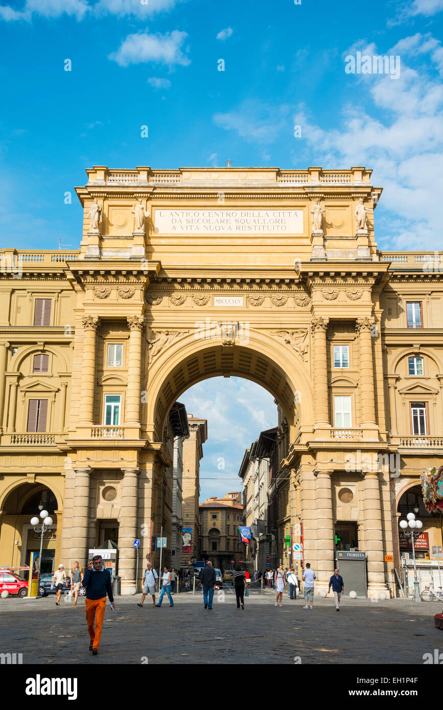 Florence arch hi-res stock photography and images - Alamy