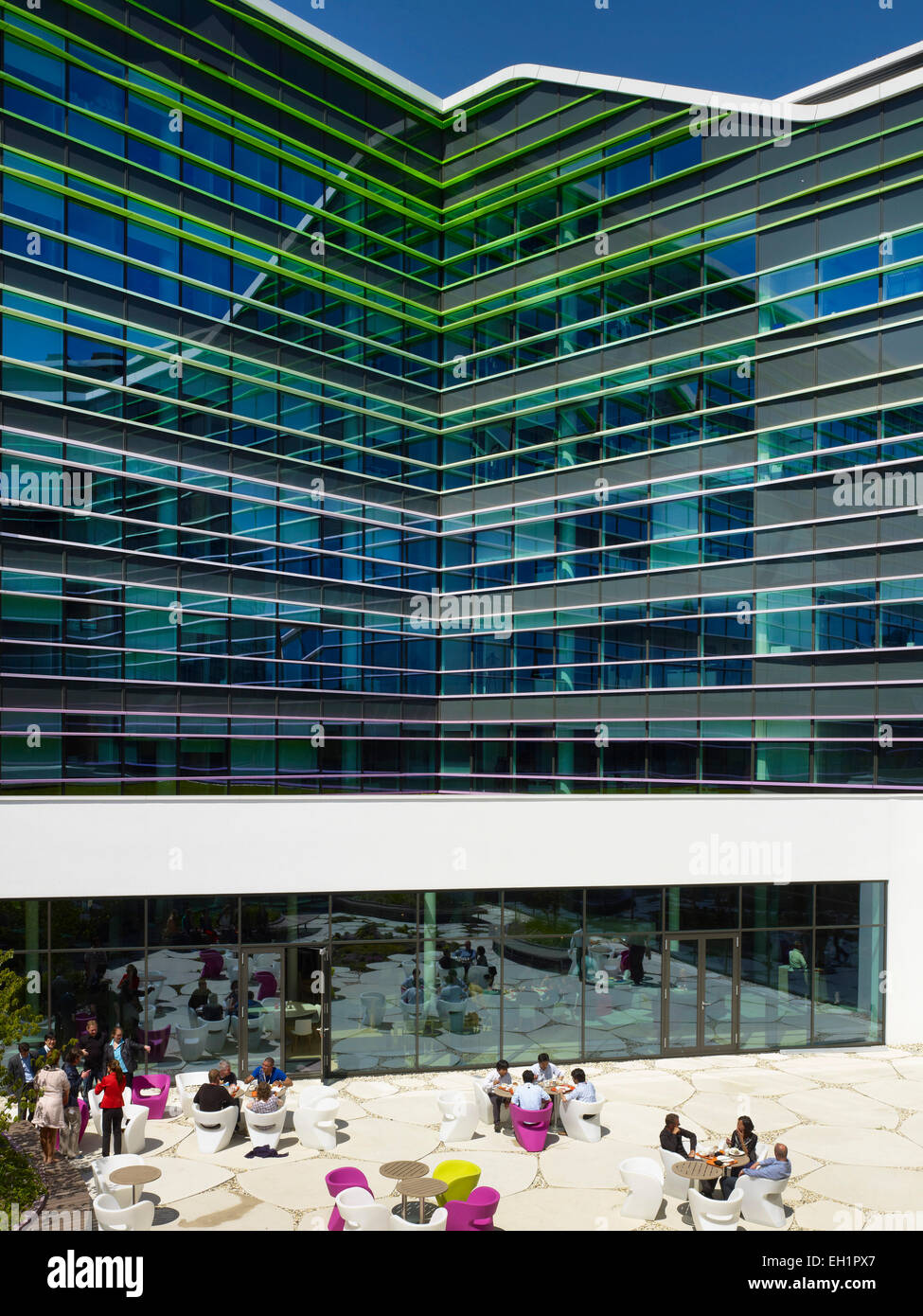 Astellas Offices - Mirai House, Leiden, Netherlands. Architect ...