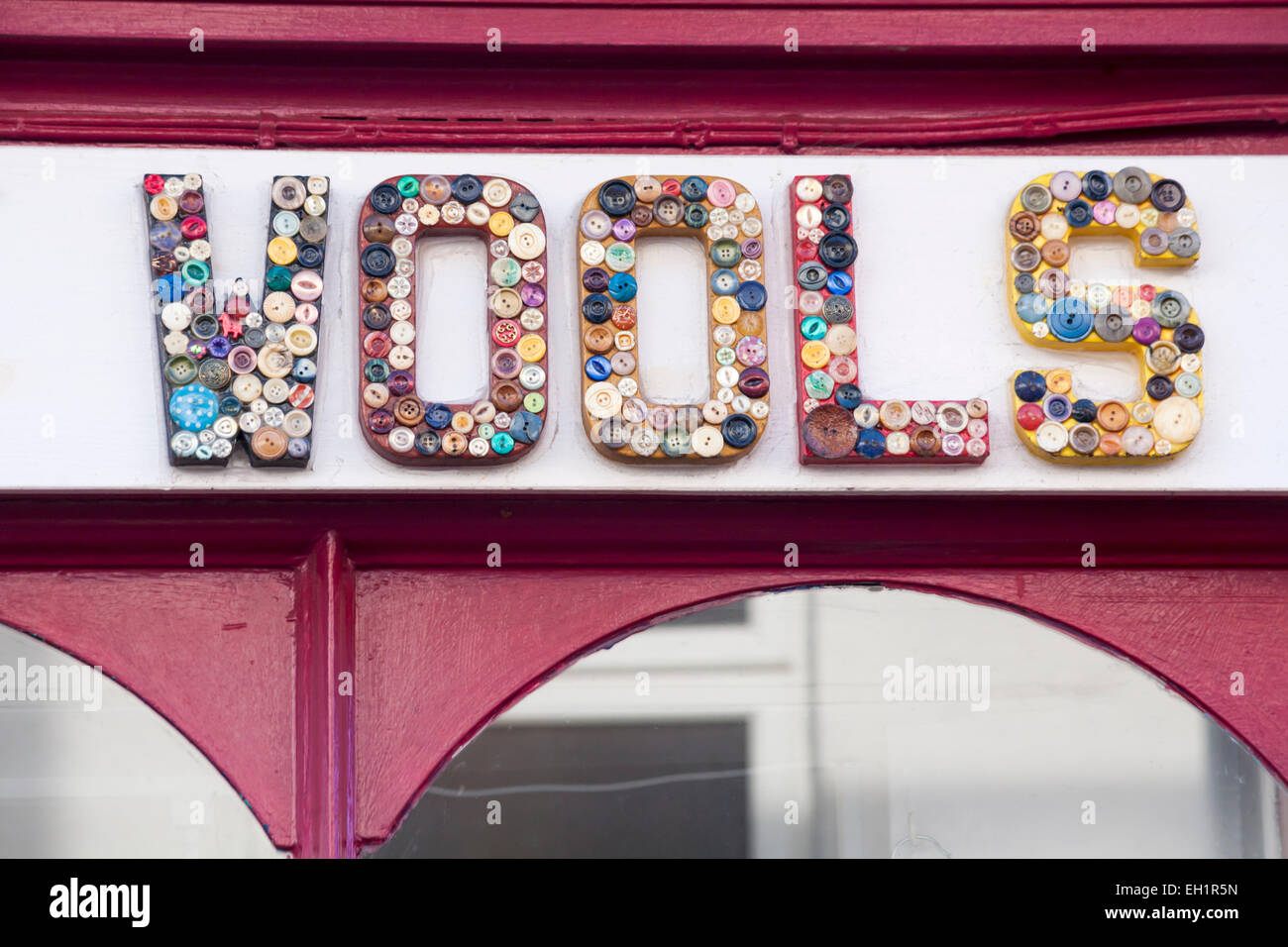 Covered buttons hi-res stock photography and images - Alamy