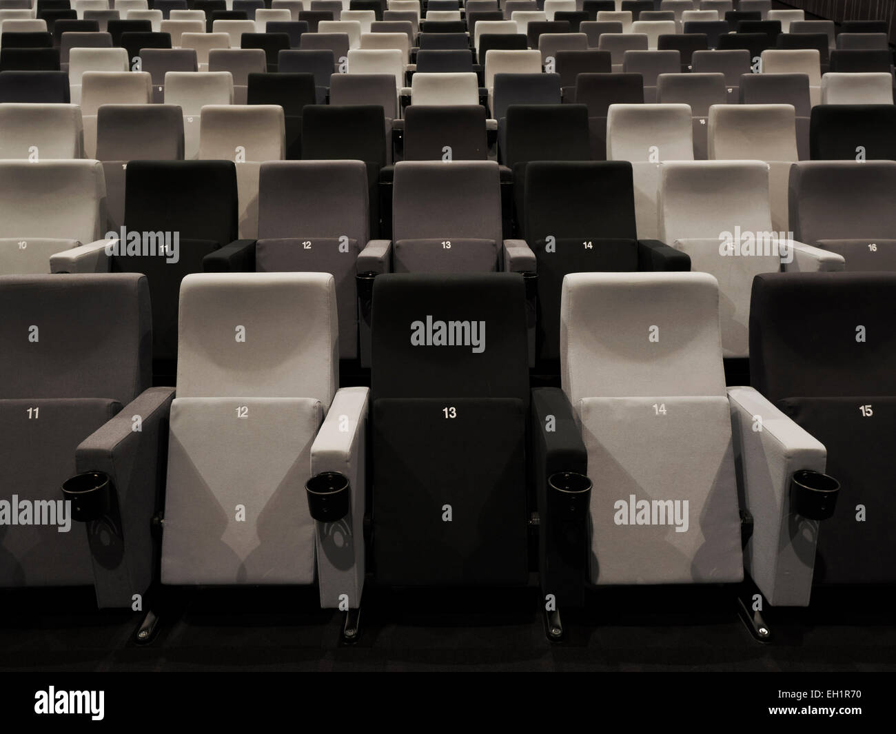 Auditorium lecture theatre seating hi-res stock photography and images ...