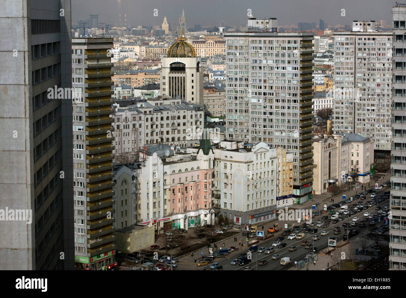 City view of central Moscow buildings and traffic. Moscow, Russia Stock ...
