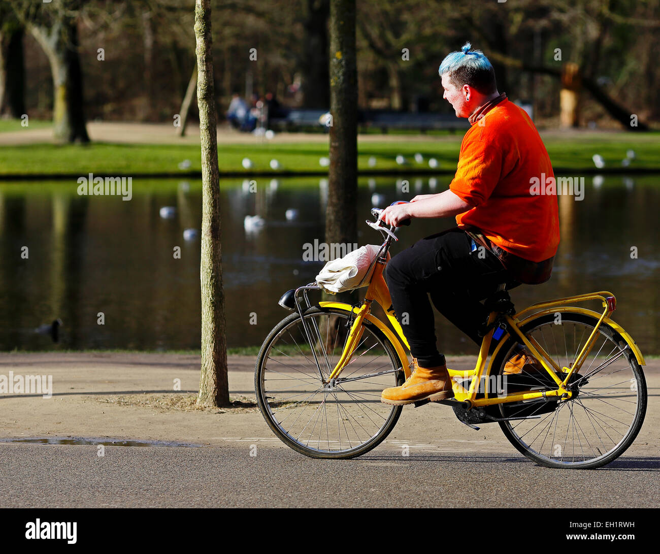 Male cyclist amsterdam hi-res stock photography and images - Alamy