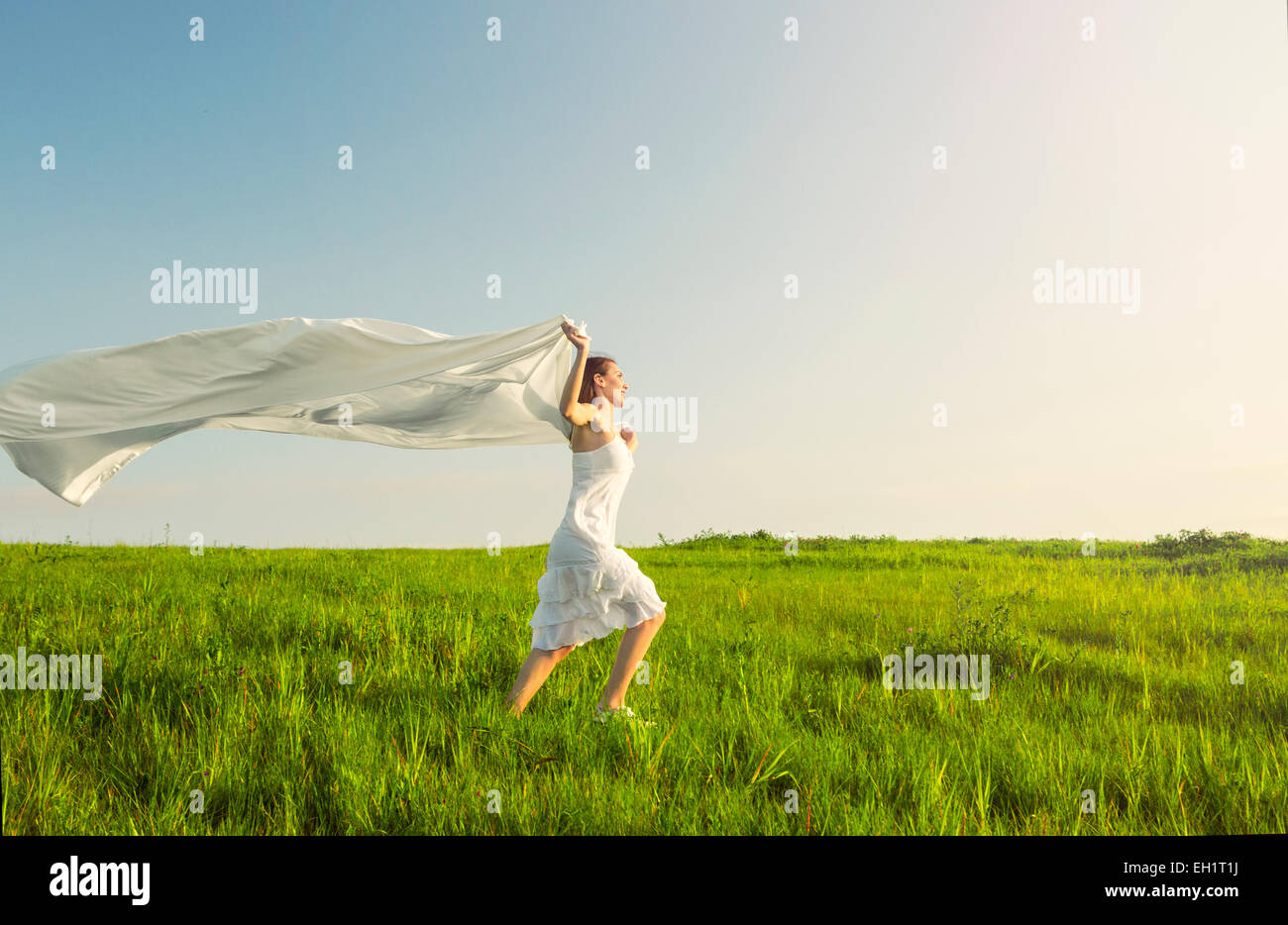 Beautiful women running hi-res stock photography and images - Alamy