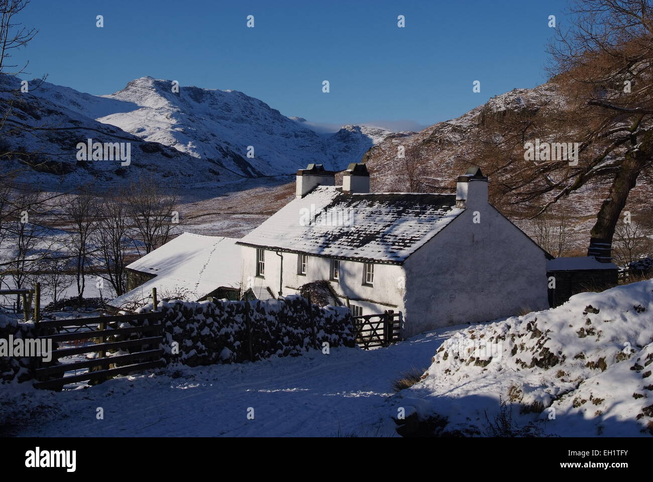 Blea tarn house hi-res stock photography and images - Alamy