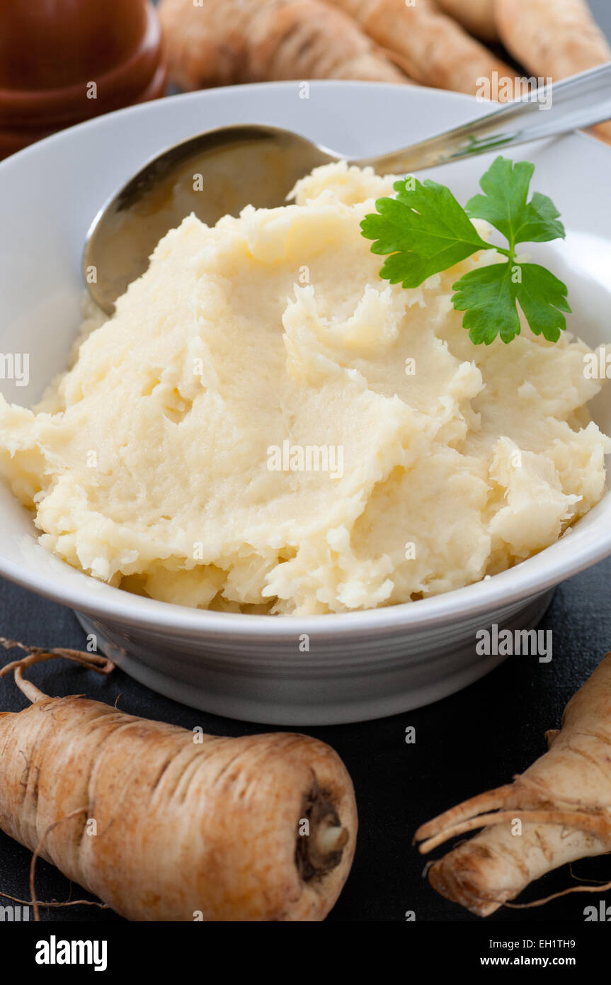 Homemade mashed turnips in a bowl Stock Photo - Alamy