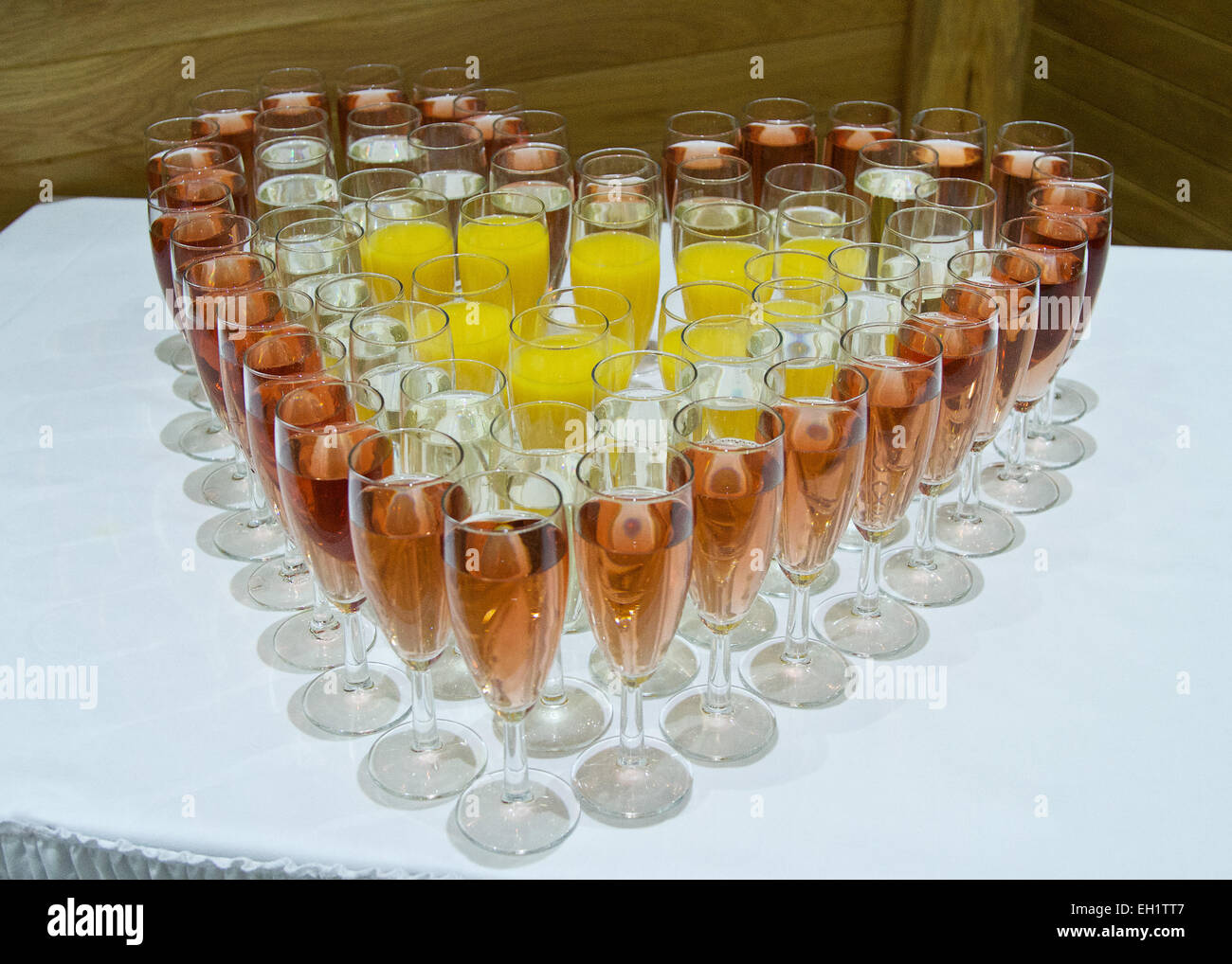 Drinks toast hi-res stock photography and images - Alamy
