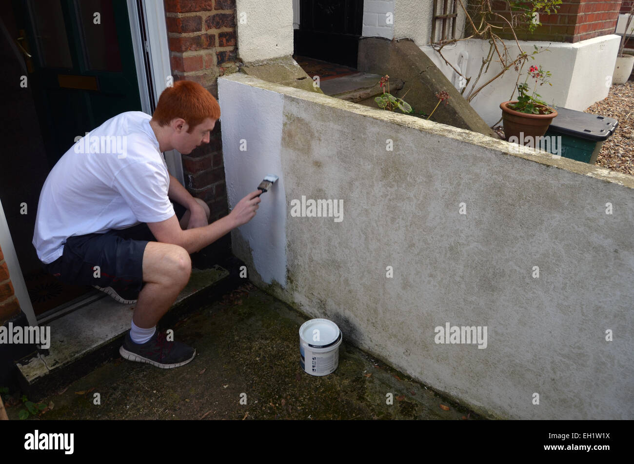 Youth @ work hi-res stock photography and images - Alamy