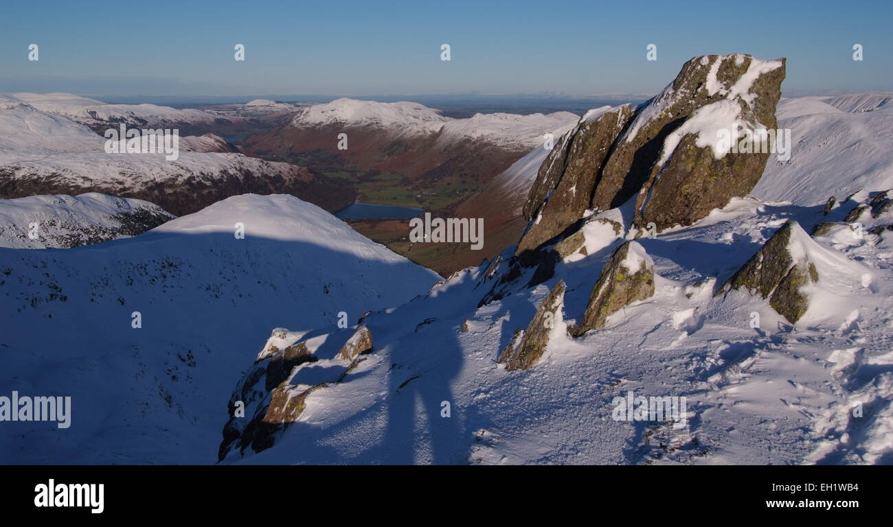 Lakeland winter. Snow on Red Screes looking to Patterdale snow cornice ...