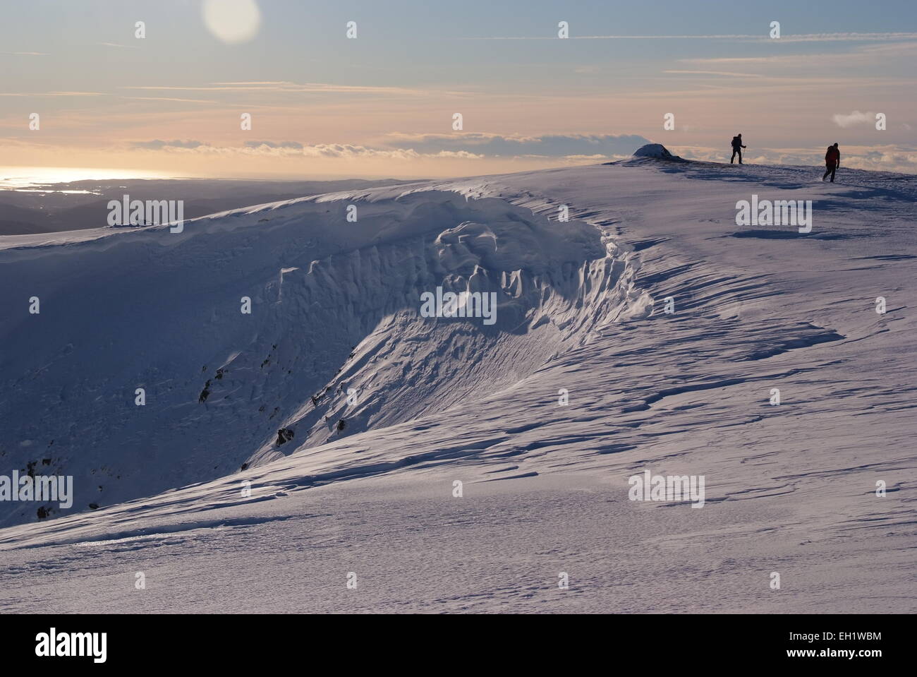 Snow cornice hi-res stock photography and images - Alamy